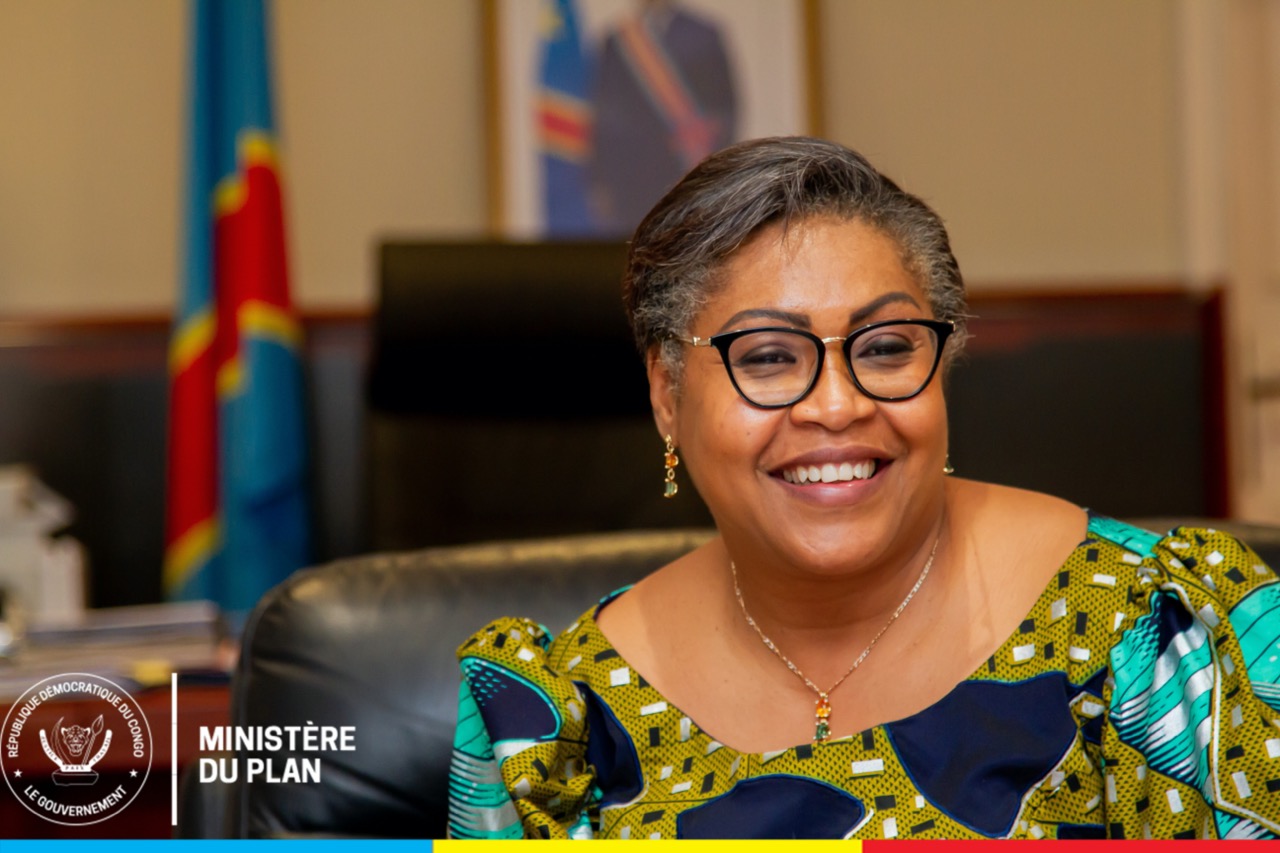 Judith Suminwa dans les pas d’Angela Merkel ou Margaret Thatcher ? (la ...